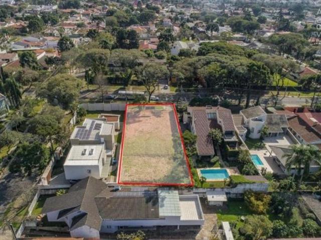 TERRENO NO JARDIM SOCIAL COM 1000m², 20m de testada próximo ao Hospital das Nações