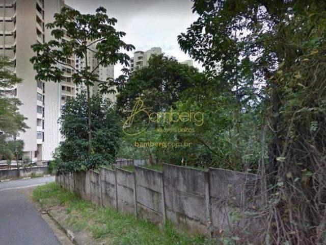 Terreno no Panamby