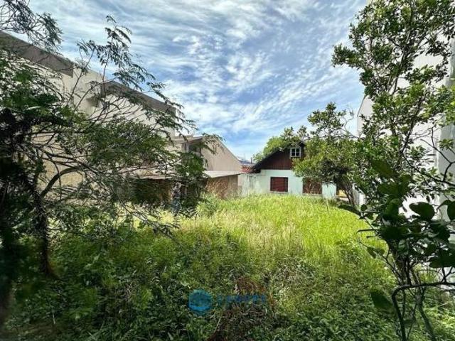 TERRENO NO PETRÓPOLIS DE 334M²