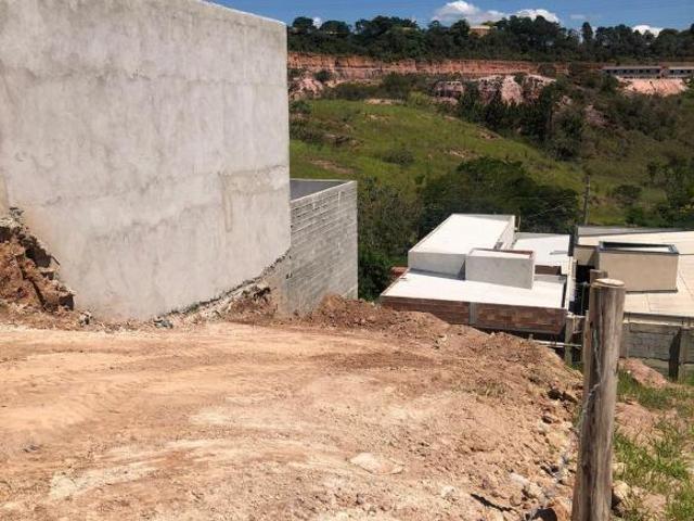 Terreno no Portal dos Pássaros
