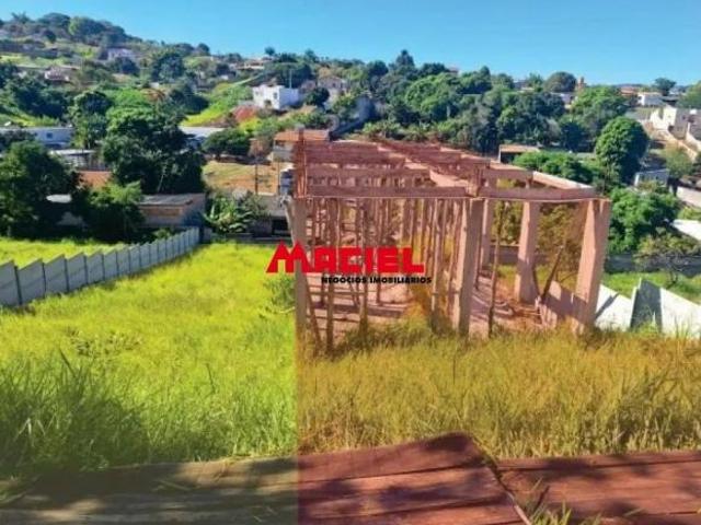 Terreno no Pousada do Vale Lote com construção iniciada