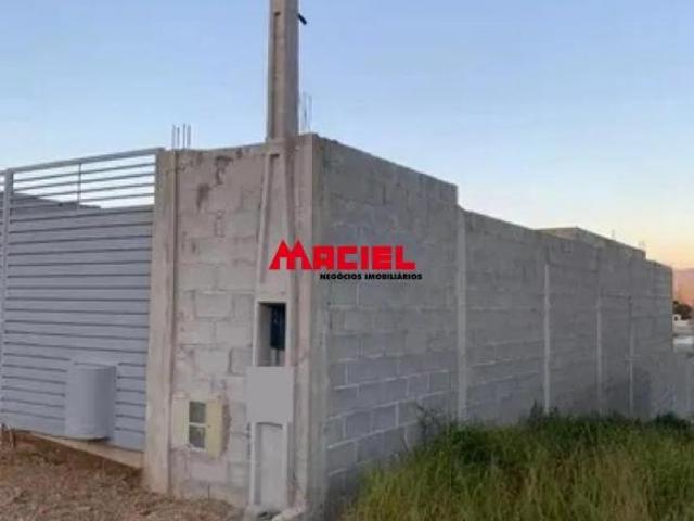 Terreno no Residencial Dunamis 3 cômodos construído 135 m² área terreno excelente localização