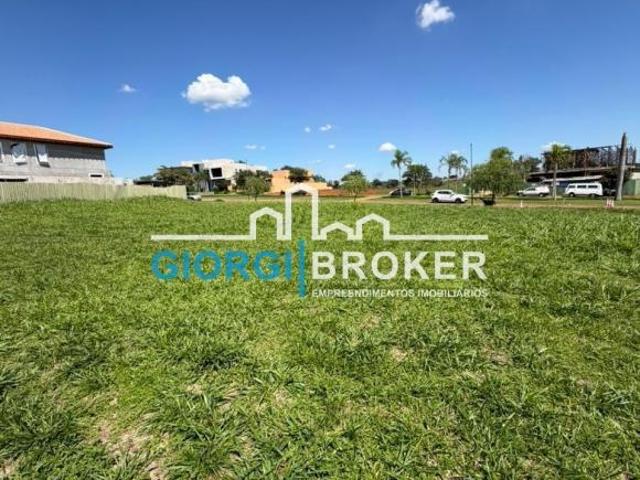 Terreno no Residencial Quinta do Golfe Reserva em São José do Rio Preto SP: 490m² à venda!