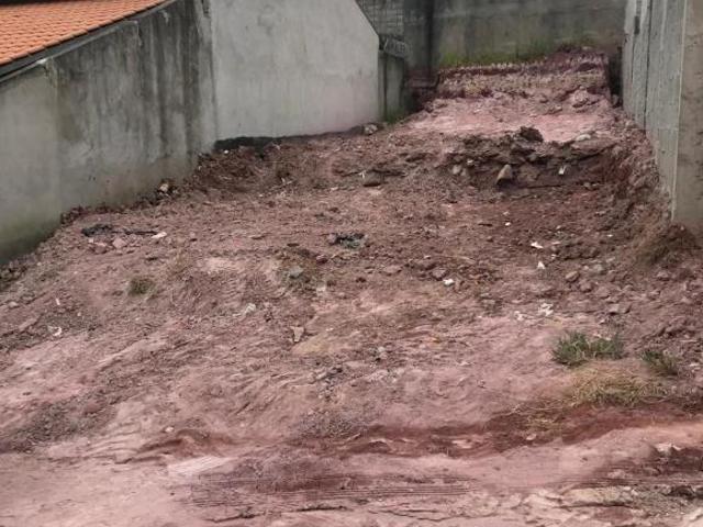 Terreno no Santa Júlia/ 140 metros/ São José dos Campos