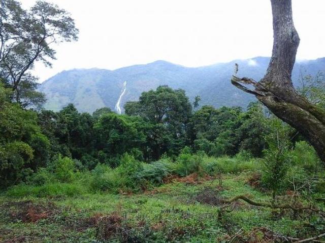 Terreno no Vale do Paiol