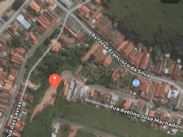 Terreno ótimo para construir pequeno condomínio de casas 1.809m²