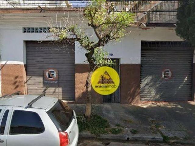 TERRENO OU CASA COM 318 M²