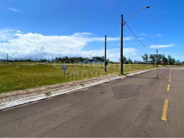Terreno a Beira Mar no Loteamento Esmeralda – Posição Solar Leste