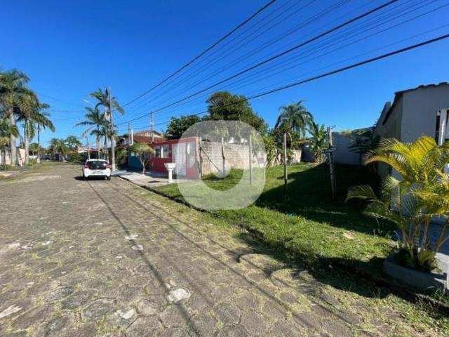 Terreno a poucos metros da Praia no Litoral Sul Lote inteiro