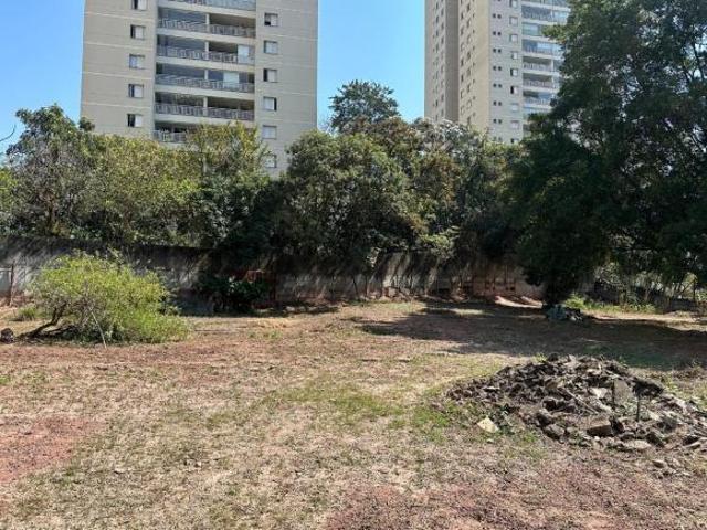 Terreno à venda, 3.000 m² por R$ 21.000.000,00 Vila Suzana São Paulo/SP