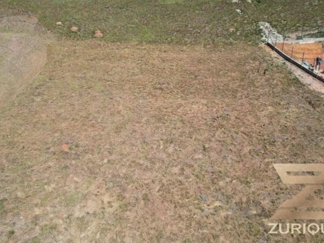 Terreno à venda, 1079 m² por R$ 1.050.000 Alto do Capivari Campos do Jordão/SP