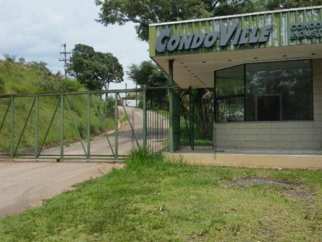 Terreno à venda, 10000 m² por R$ 2.000.000,00 Condomínio Recanto dos Pássaros Alumínio/SP
