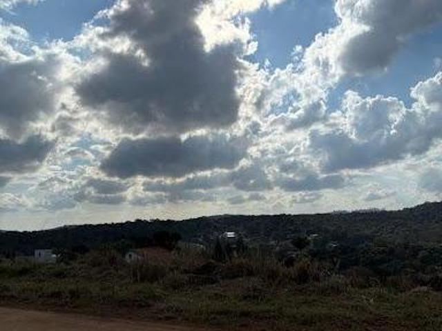 Terreno à venda, 1000 m² por R$ 260.000,00 Canguera São Roque/SP