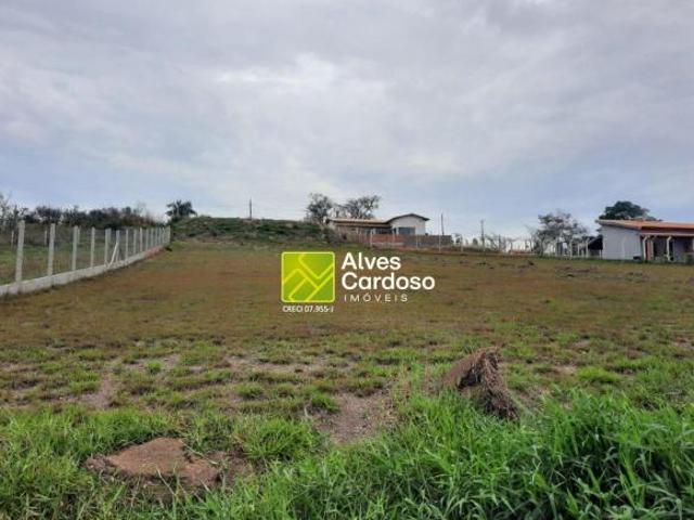 Terreno à venda, 1000 m² por R$ 65.000,00 Collinas de Porangaba Porangaba/SP