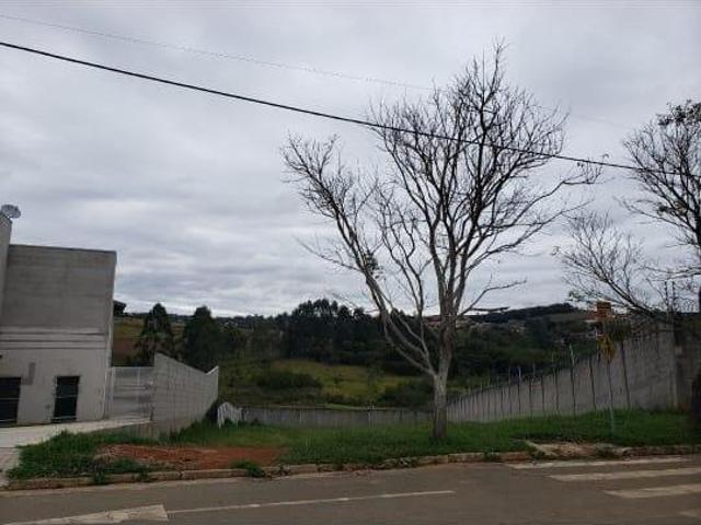 Terreno à venda 1034.29M², Taubaté SP
