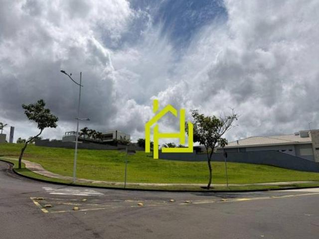 Terreno à venda, 1555 m² por R$ 1.850.000,00 Condomínio Saint Patrick Sorocaba/SP