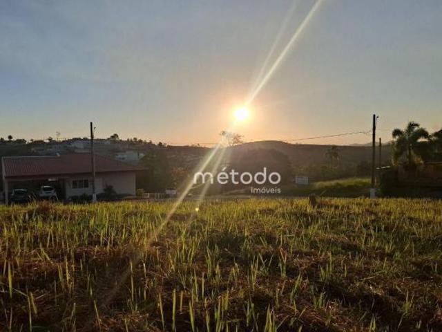 Terreno à venda, 1534 m² por R$ 270.000,00 Condomínio Lago Dourado Jacareí/SP