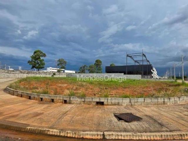 Terreno à venda, 1664 m² por R$ 2.300.000,00 Zona Industrial Sorocaba/SP