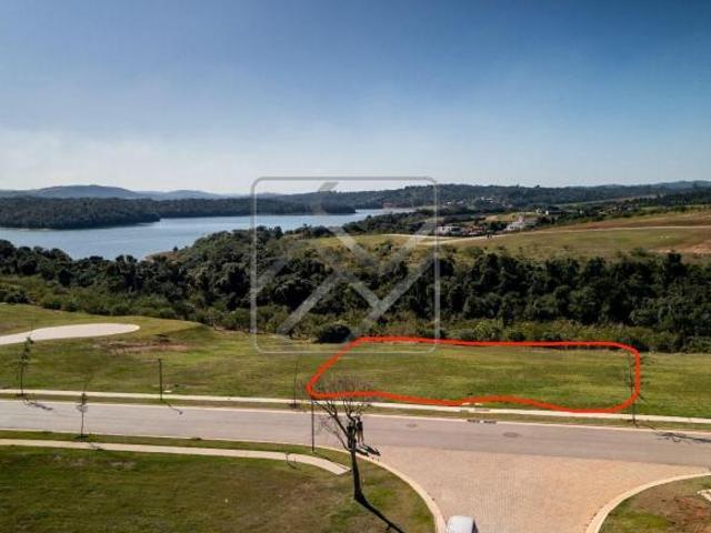 Terreno à venda, 1606 m² por R$ 2.570.000,00 Piratuba Piedade/SP