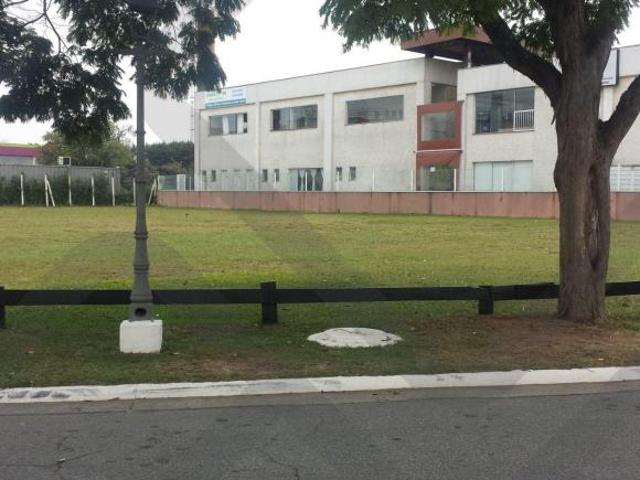Terreno à venda, 1704 m² Morada das Flores Aldeia da Serra Santana de Parnaíba/SP