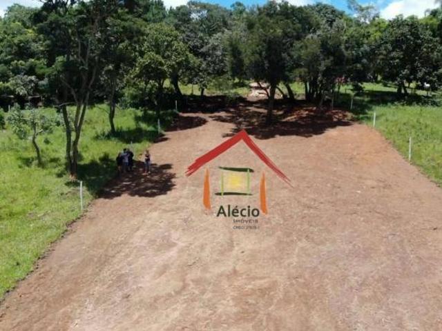 Terreno à venda, 1890 m² por R$ 276.000,00 Maracanã Jarinu/SP