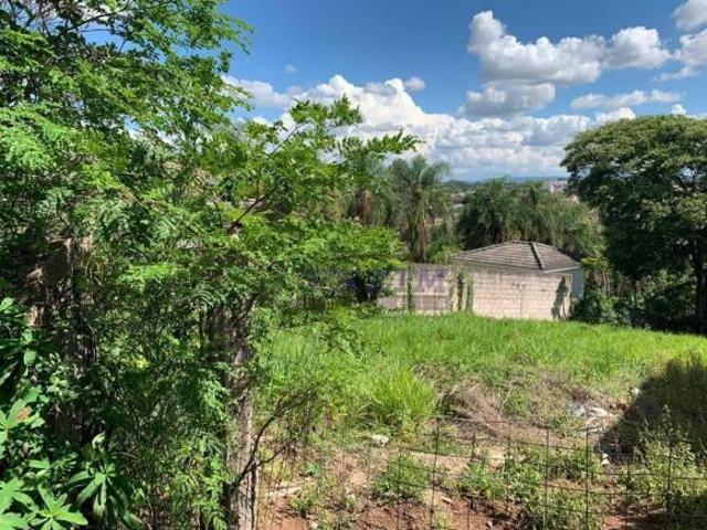 Terreno à venda, 1826 m² por R$ 1.250.000,00 Jardim Panorama Vinhedo/SP
