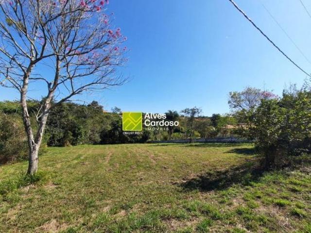 Terreno à venda, 1.563,77m² por R$ 130.000,00 Centro Porangaba/SP