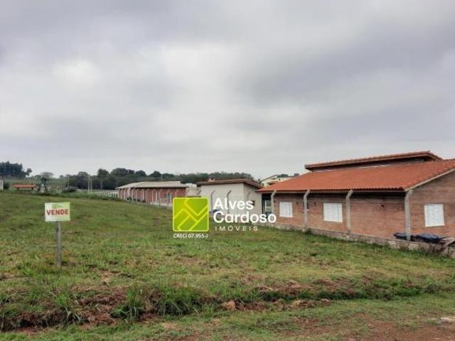 Terreno à venda 1.000 M² por R$ 95.000 Flores Silvestres Porangaba/SP