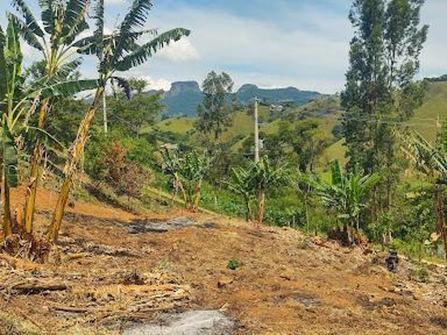 Terreno à venda, 1.000 m² por R$ 350.000 Bairro do Quilombo São Bento do Sapucaí/SP