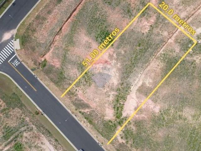 Terreno à Venda 1.020m² no Condomínio Tamboré Caxambu, Jundiaí, São Paulo