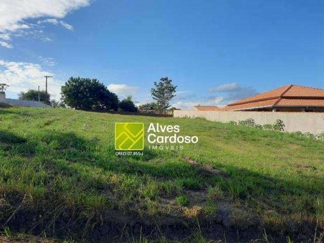 Terreno à venda, 1.032,62 m² por R$ 100.000,00 Collinas de Porangaba Porangaba/SP