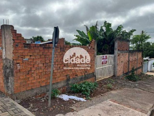 Terreno à venda, 1 quarto, Interlagos Cascavel/Pr
