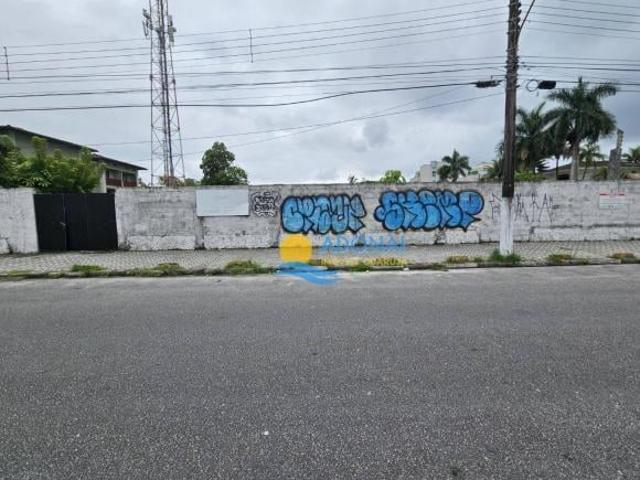 Terreno à venda, 2052 m² por R$ 7.850.000,00 Enseada Guarujá/SP
