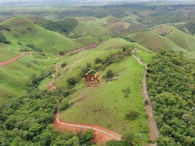 Terreno à venda, 20000 m² por R$ 424.000,00 Pinheirinho Taubaté/SP