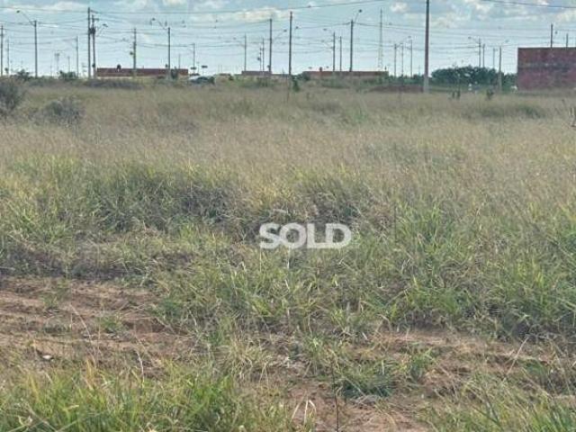 Terreno à venda, 200 m² por R$ 200.000 Parque das Esmeraldas Franca/SP