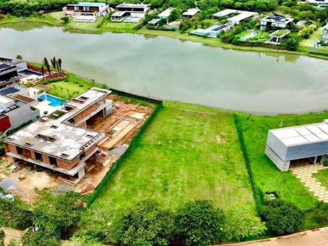 Terreno à venda, 2240 m² Condomínio Fazenda Boa Vista Porto Feliz/SP