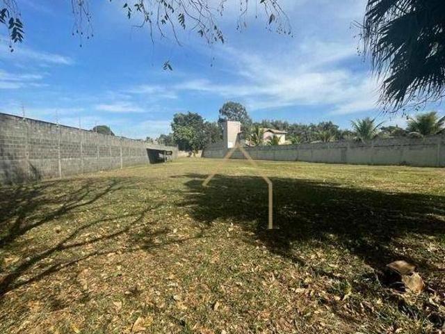 Terreno à venda, 2300 m² por R$ 1.498.000,00 Bairro da Lagoa Americana/SP