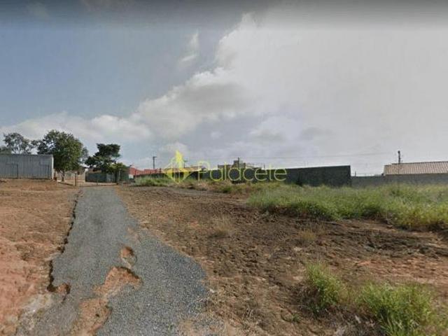 Terreno à venda 2480M², Jardim Oásis, Taubaté SP