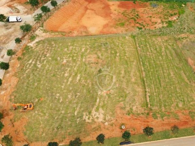 Terreno à venda, 2494 m² por R$ 4.500.000,00 Village Porto Feliz Porto Feliz/SP