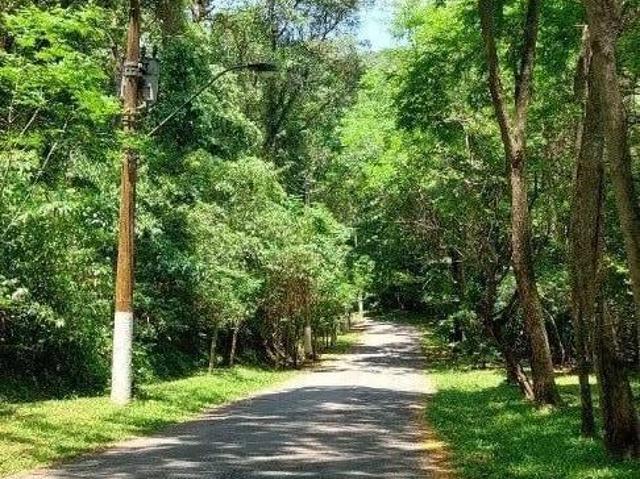 Terreno à venda, 2500 m² por R$ 650.000,00 Quebec Ville São Roque/SP
