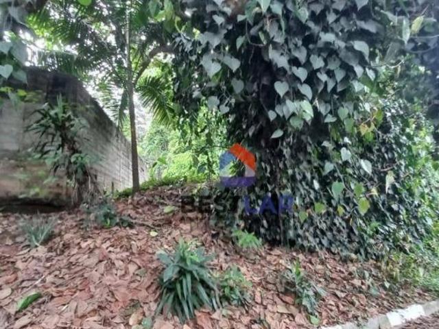 Terreno à venda, 2500 m² por R$ 720.000,00 Fazendinha Carapicuíba/SP