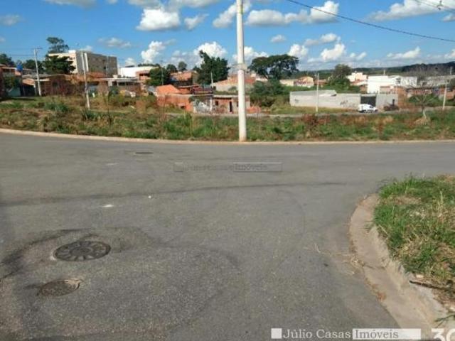 Terreno á venda, 262,19 m2 Aparecidinha, Sorocaba