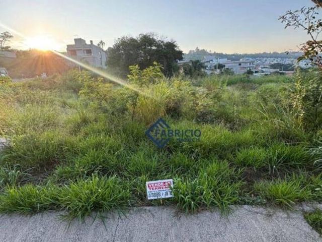 TERRENO À VENDA – 270m² Excelente oportunidade em loteamento novo, com ótima localização e infraest