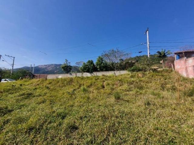 Terreno à Venda 2.000 m² com Vista para a Pedra Grande em Atibaia Sentido Estrada da Pedrinha