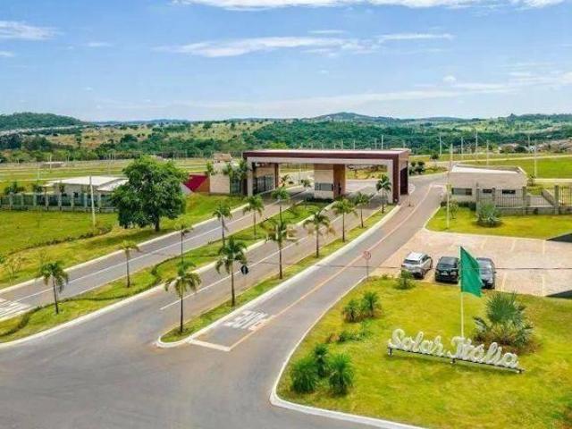 Terreno à venda 300 m² Condomínio Solar Itália Senador Canedo/GO