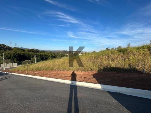 Terreno à venda, 300 m² por R$ 220.000,00 Villaggio Pouso Alegre/MG