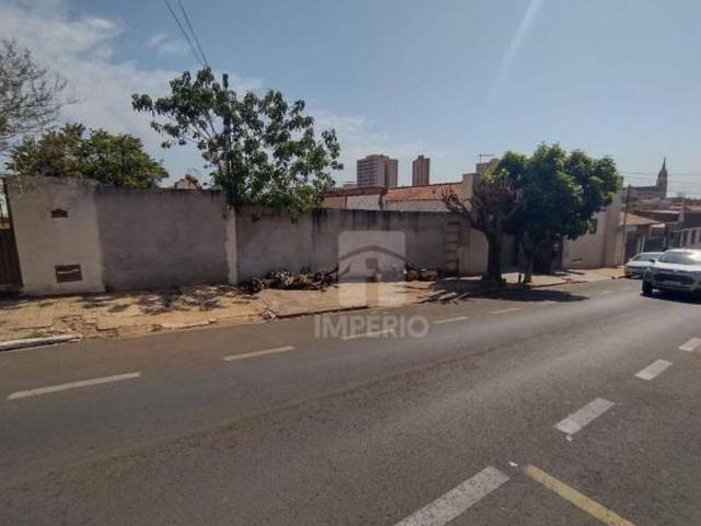 Terreno à venda, 300 m² por R$ 280.000,00 Centro Jaú/SP