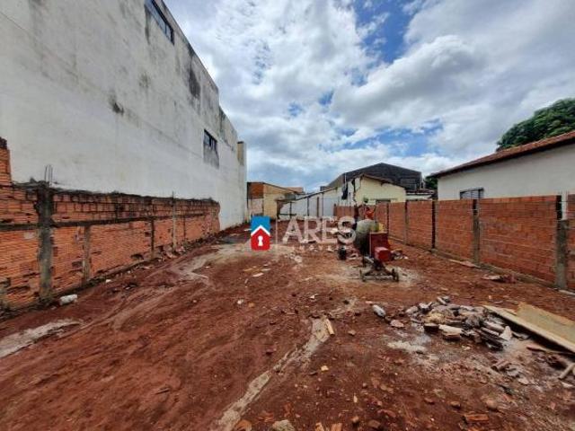 Terreno à venda, 300 m² por R$ 369.000,00 Jardim Mollon Santa Bárbara D&apos Oeste/SP