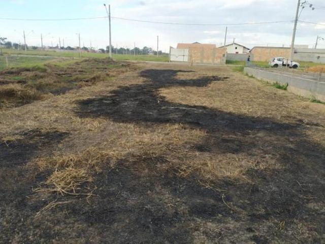 Terreno à venda 300M², Residencial e Comercial Portal dos Eucaliptos, Pindamonhangaba SP