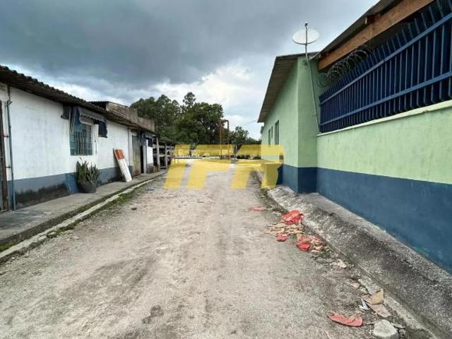 Terreno à venda, 3242 m² por R$ 890.000,00 Água Quente Taubaté/SP
